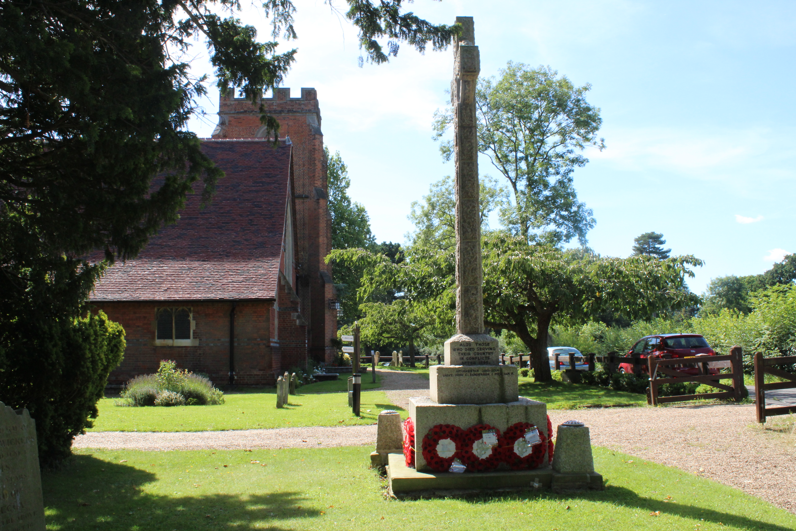 WINDLESHAM - War Memorials Online